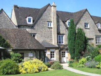 Historic Accommodation in England - Historic UK