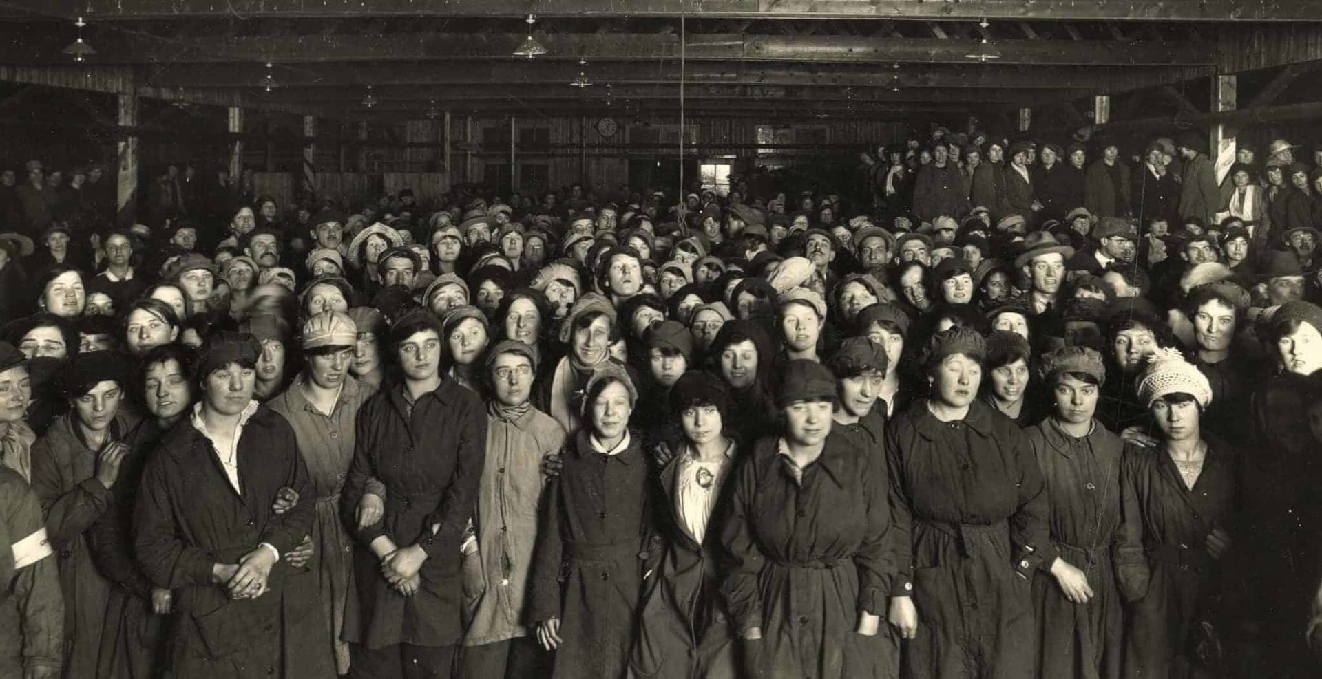 The White Feather Movement - Historic UK