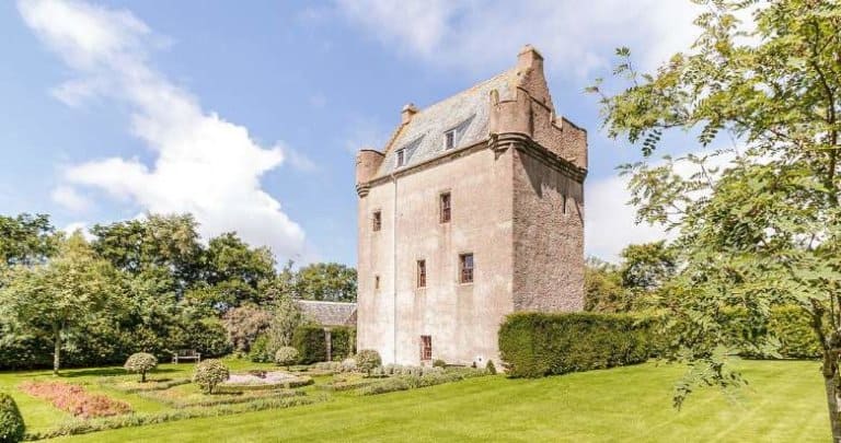 Rent a Castle - Exclusive Use Castles to Rent | Historic UK