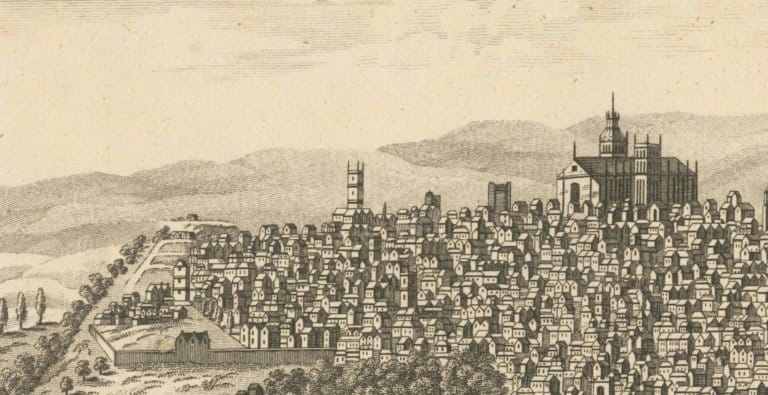 Britain's Narrowest Street - Parliament Street, Exeter