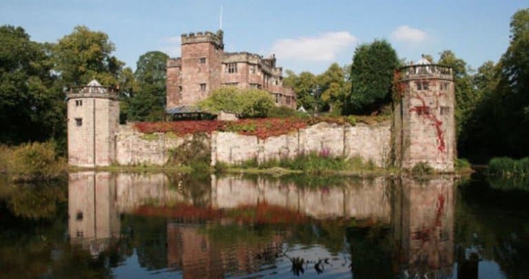 Rent a Castle - Exclusive Use Castles to Rent | Historic UK