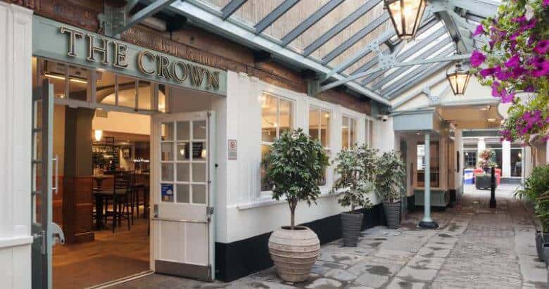 Luxury Country House Hotels in Worcestershire - Historic UK