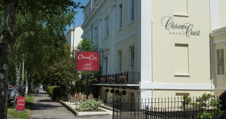 Country House Hotels in Cheltenham - Historic UK