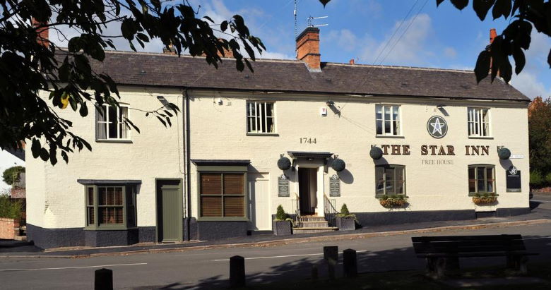 Historic Accommodation in England - Historic UK