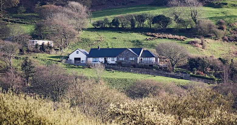 Historic Accommodation in Wales - Historic UK