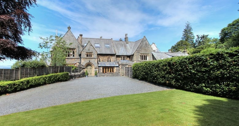 Historic Holiday Cottages in the UK