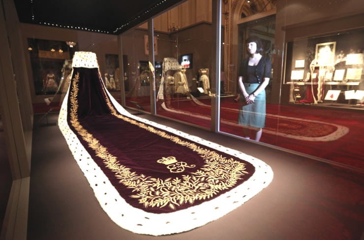 The Coronation Robes - Historic UK