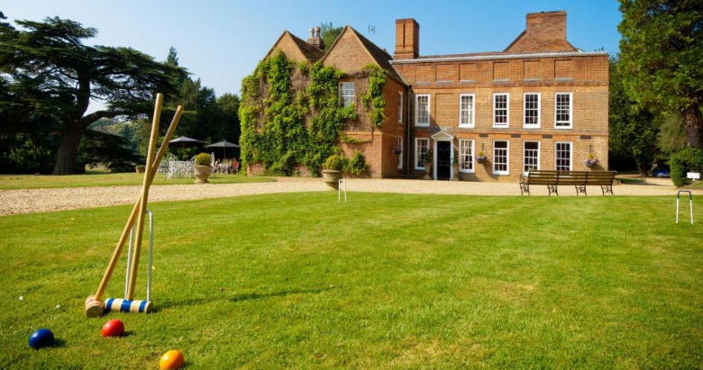 Country House Hotels in Bedfordshire - Historic UK