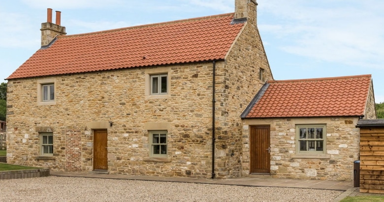 Historic Accommodation in England - Historic UK