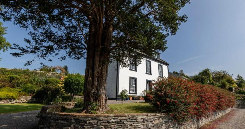 Historic Accommodation in Scotland - Historic UK